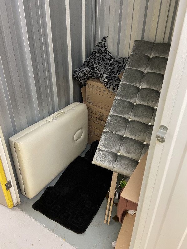 iBidOnStorage.co.uk - Access Self Storage Auction - 16436436948067