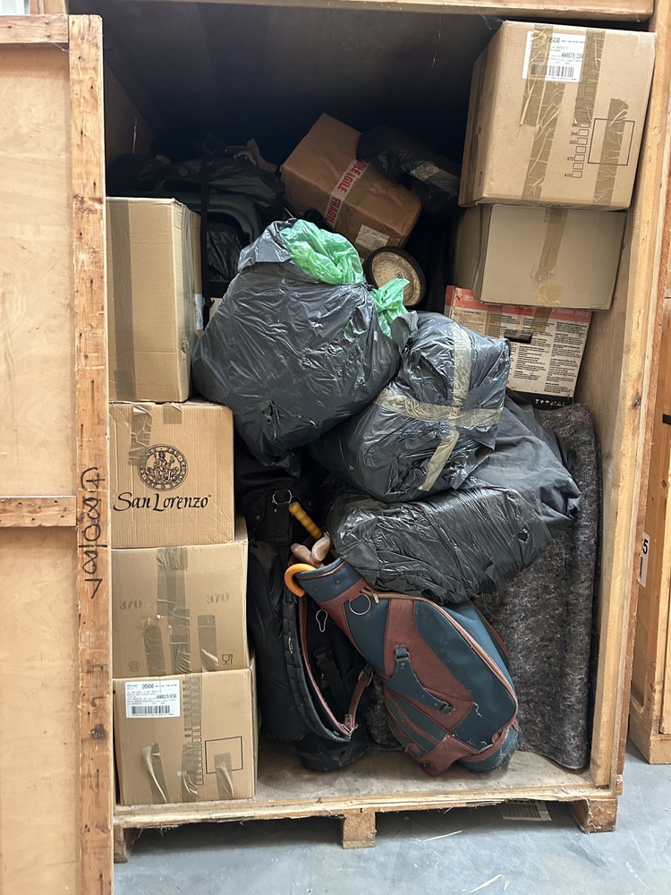 iBidOnStorage.co.uk - Kellys Self Storage Auction - 17431783675908