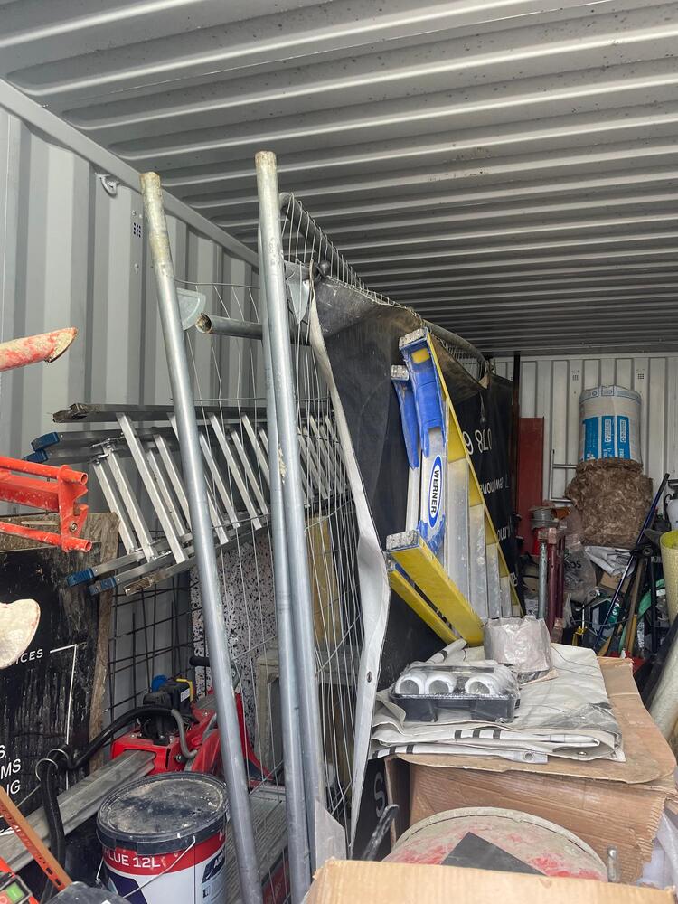 iBidOnStorage.co.uk - Wow Storage Auction - 17497300845881