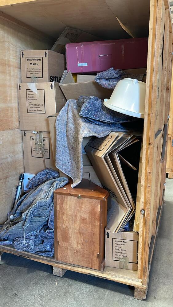 iBidOnStorage.co.uk - Kellys Self Storage Auction - 17510363371750