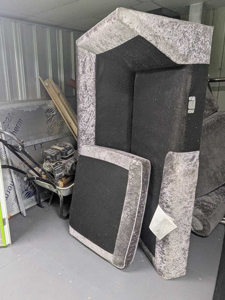 iBidOnStorage.co.uk - The Storage Team Auction - 17531088654203