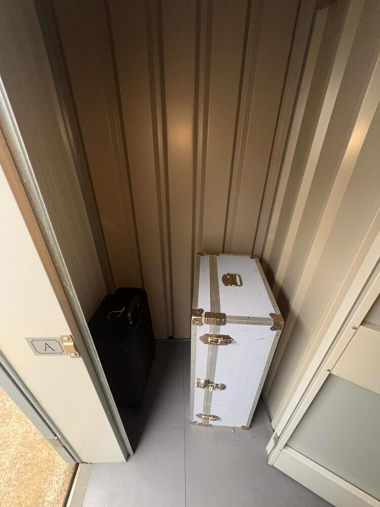 iBidOnStorage.co.uk - UK Storage Company Ltd Auction - 17605348494802