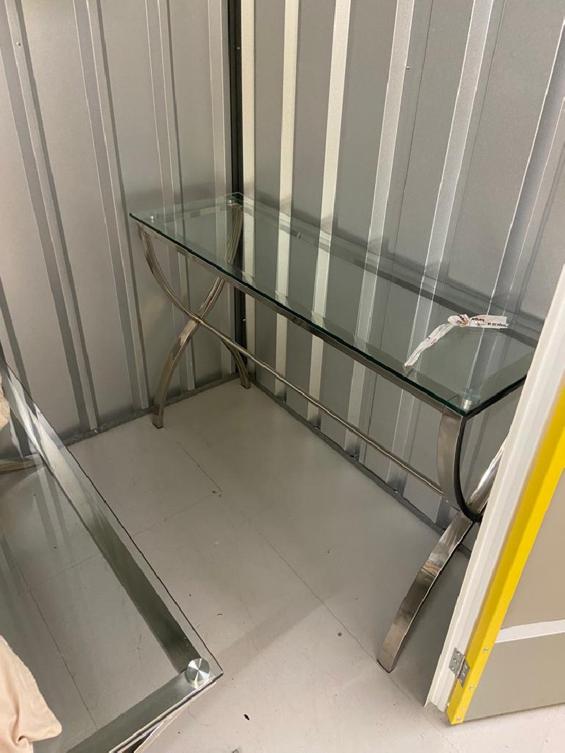 iBidOnStorage.co.uk - Kangaroo Self Storage Ltd. Auction - 16558116013136