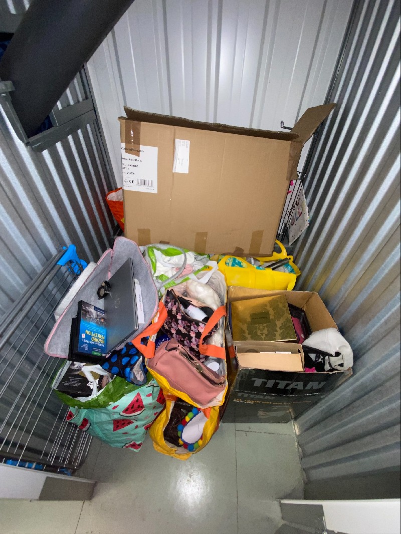 iBidOnStorage.co.uk - Access Self Storage Auction - 16595213719440