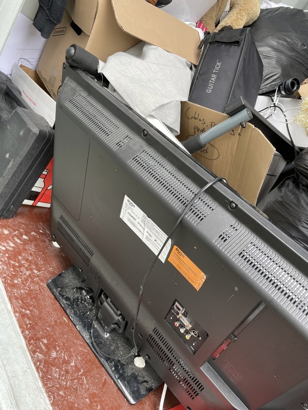 iBidOnStorage.co.uk - Storebox Self Storage Auction - 16613417933579