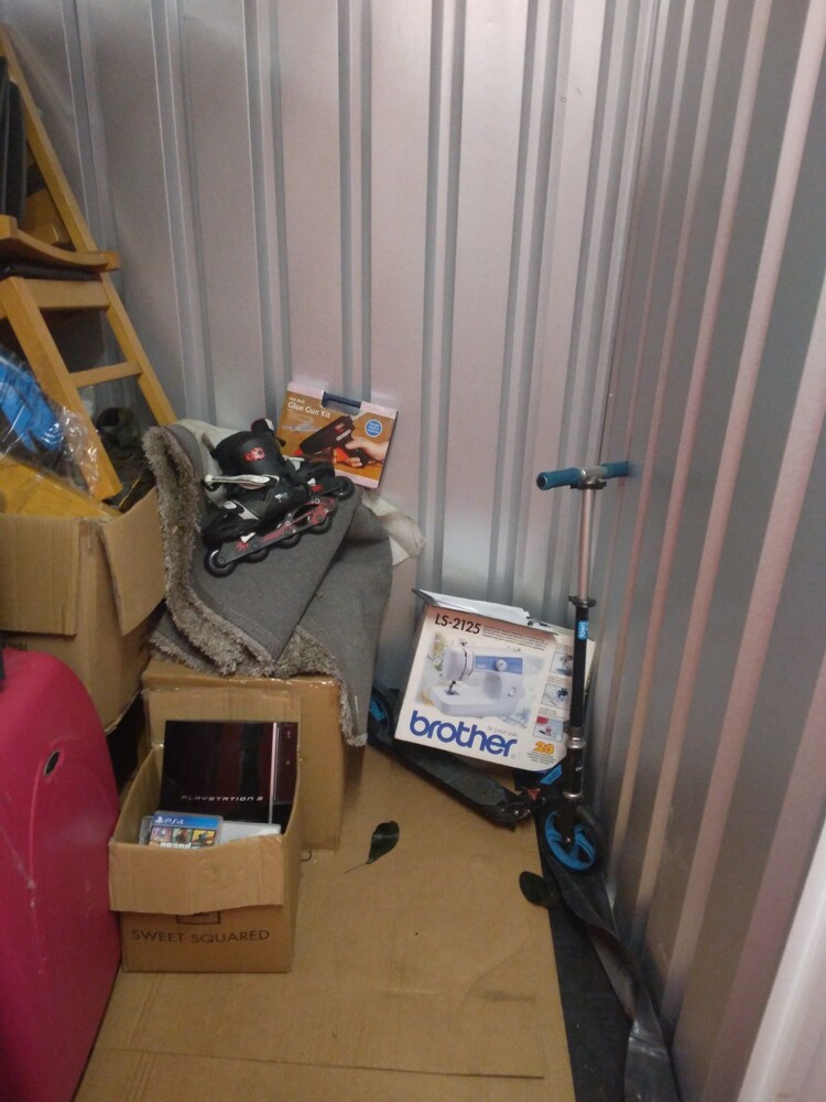 iBidOnStorage.co.uk - Self Storage TamesideLtd Auction - 16667921705914