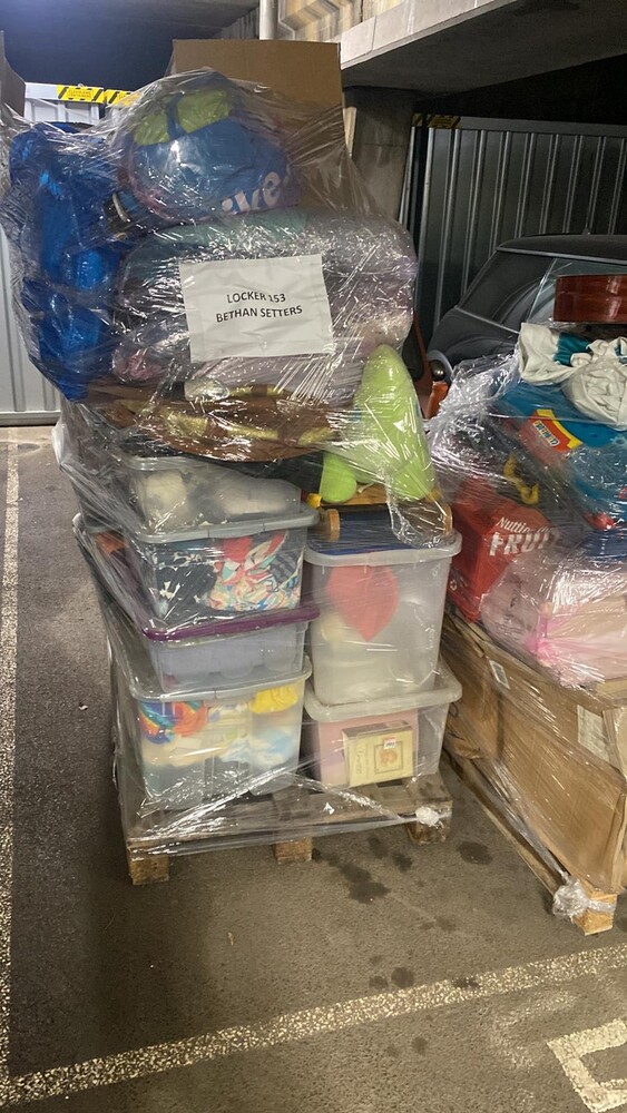 iBidOnStorage.co.uk - Merthyr Self Storage Auction - 16679955983613