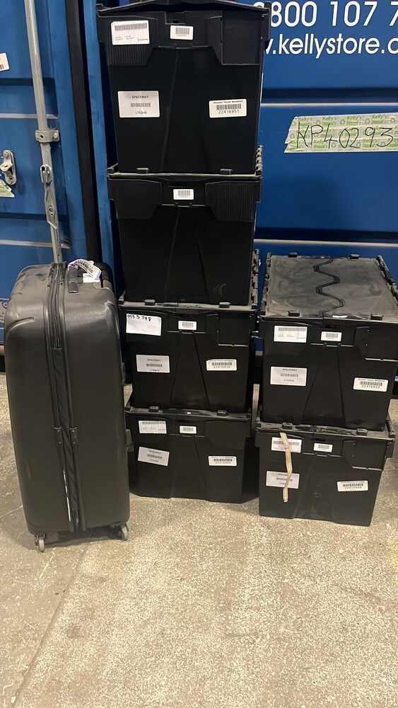 iBidOnStorage.co.uk - Kellys Self Storage Auction - 16709487905664