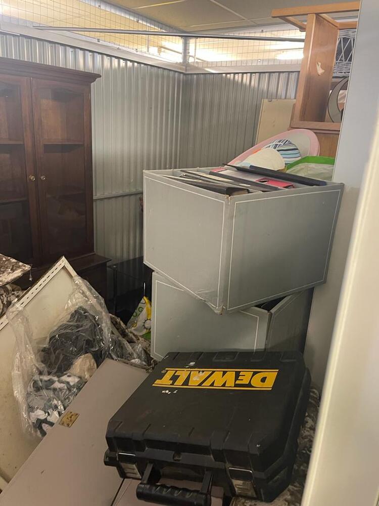 iBidOnStorage.co.uk - Kangaroo Self Storage Ltd. Auction - 16740562655560