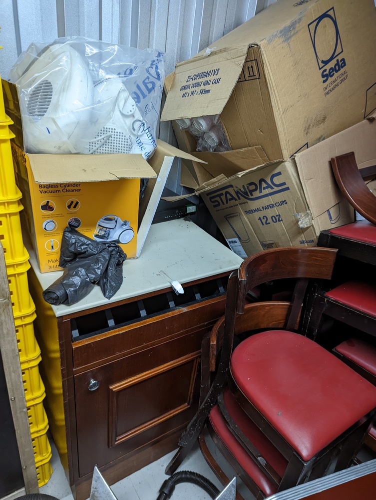 iBidOnStorage.co.uk - Titan Storage Solutions Auction - 16765409195731