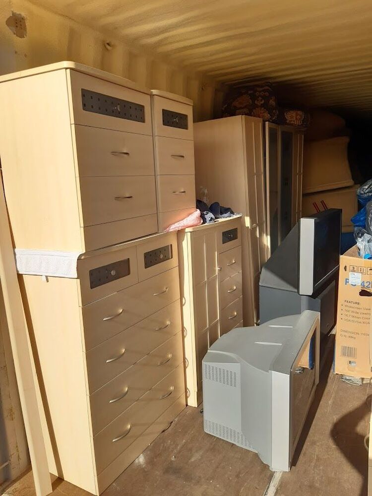 iBidOnStorage.co.uk - Lock Stock Self Storage Auction - 16796687368383