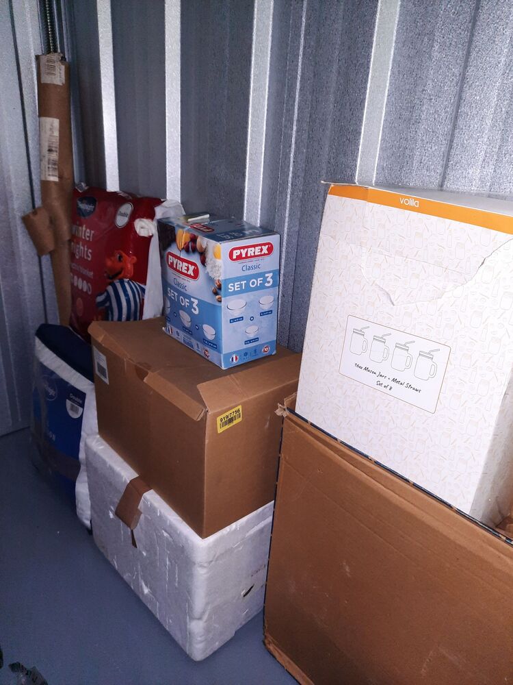 iBidOnStorage.co.uk - Clear Space Self Storage Auction - 16826094111369