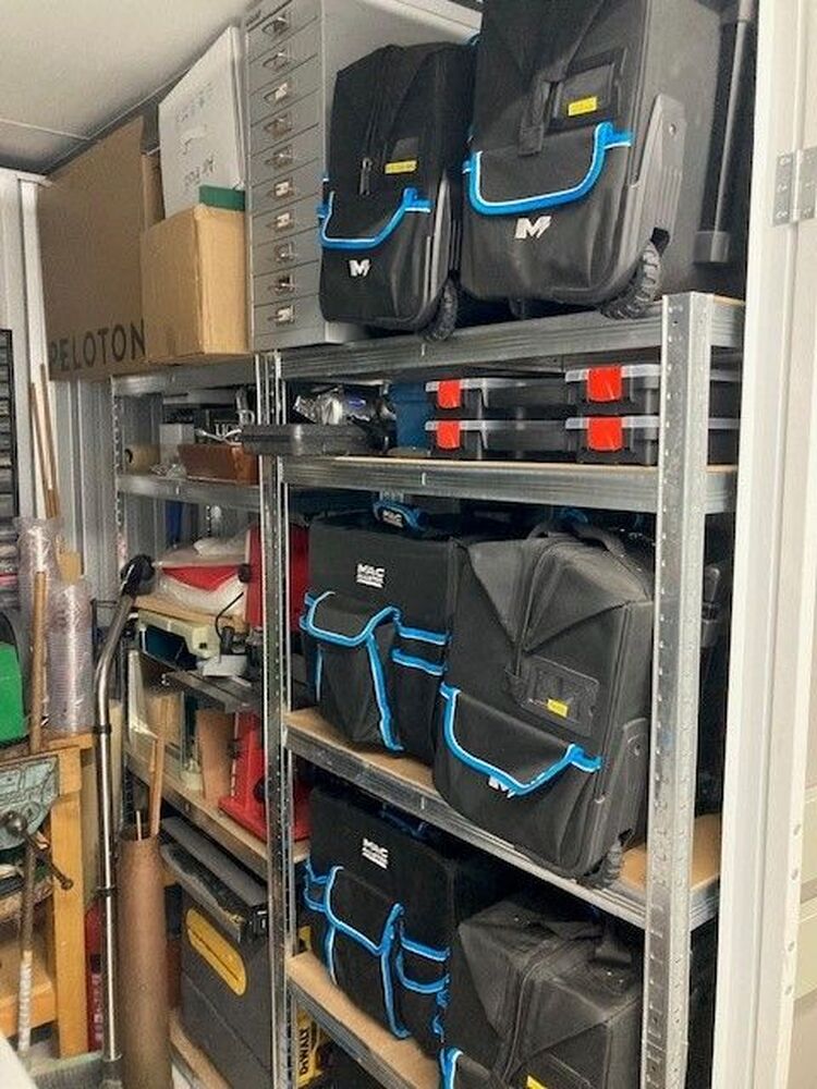 iBidOnStorage.co.uk - Titan Storage Solutions Auction - 16830244854666