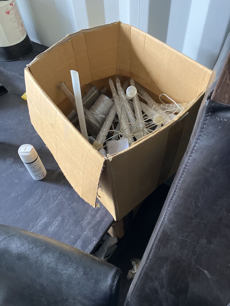 iBidOnStorage.co.uk - Storebox Self Storage Auction - 16831101784120