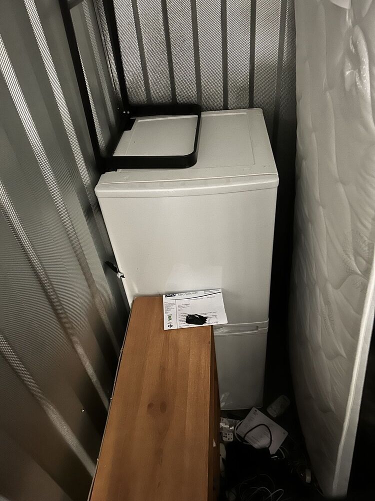 iBidOnStorage.co.uk - Access Self Storage Auction - 16838084255702