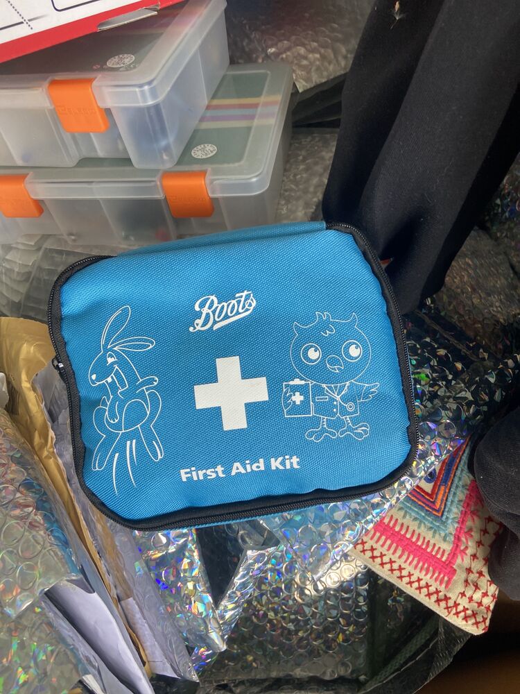 iBidOnStorage.co.uk - Storebox Self Storage Auction - 16847687638030