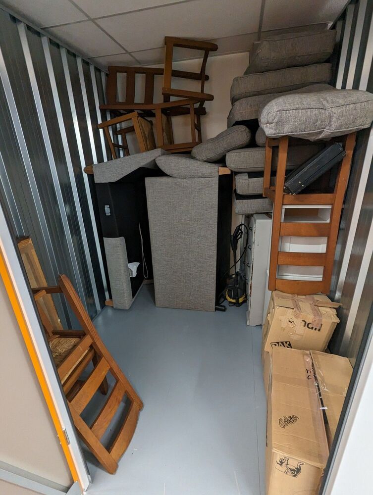 iBidOnStorage.co.uk - LoknStore Auction - 16849183153635