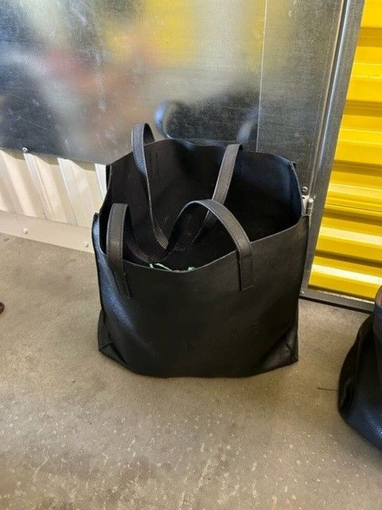 iBidOnStorage.co.uk - Access Self Storage Auction - 16866690947796