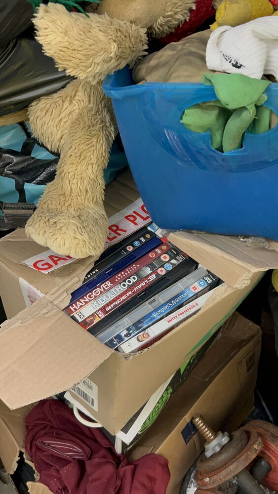 iBidOnStorage.co.uk - Access Self Storage Auction - 16878628824767