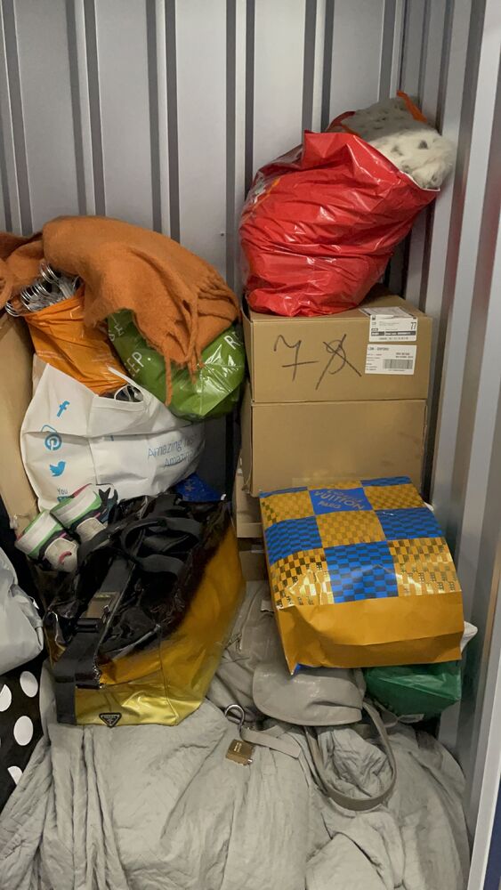 iBidOnStorage.co.uk - Access Self Storage Auction - 16879461569033