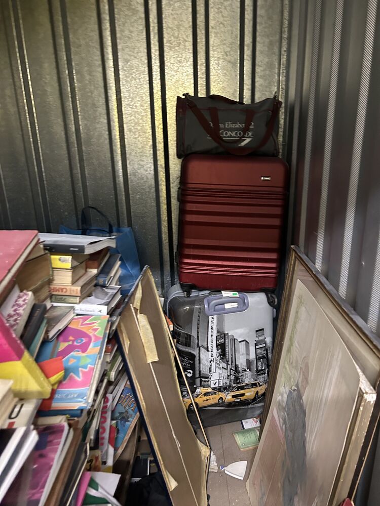 iBidOnStorage.co.uk - Access Self Storage Auction - 16887343455542