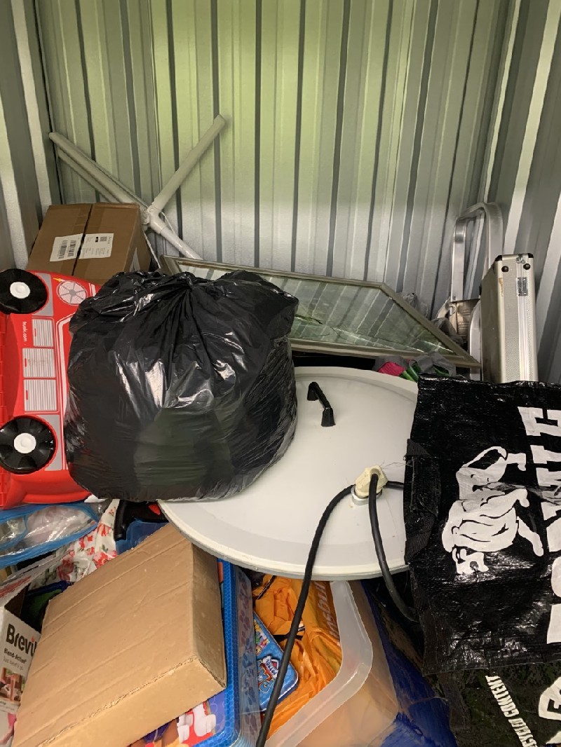 iBidOnStorage.co.uk - StorageMart Auction - 16239239991760