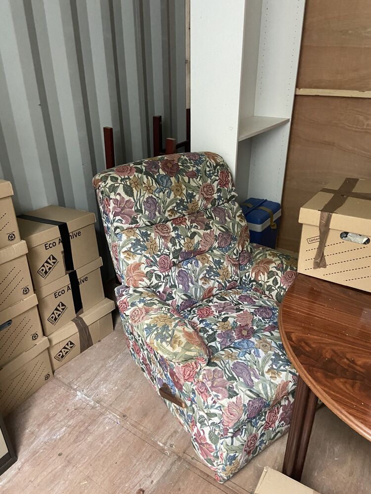 iBidOnStorage.co.uk - Storebox Self Storage Auction - 16916693188602