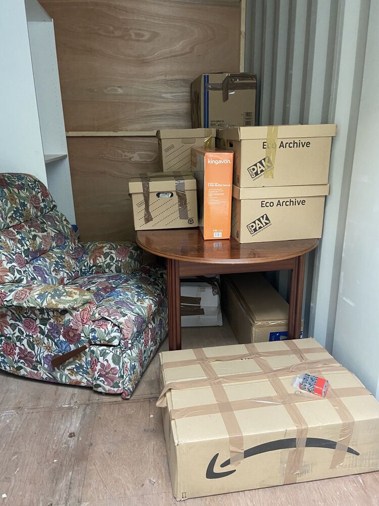 iBidOnStorage.co.uk - Storebox Self Storage Auction - 16916693188602