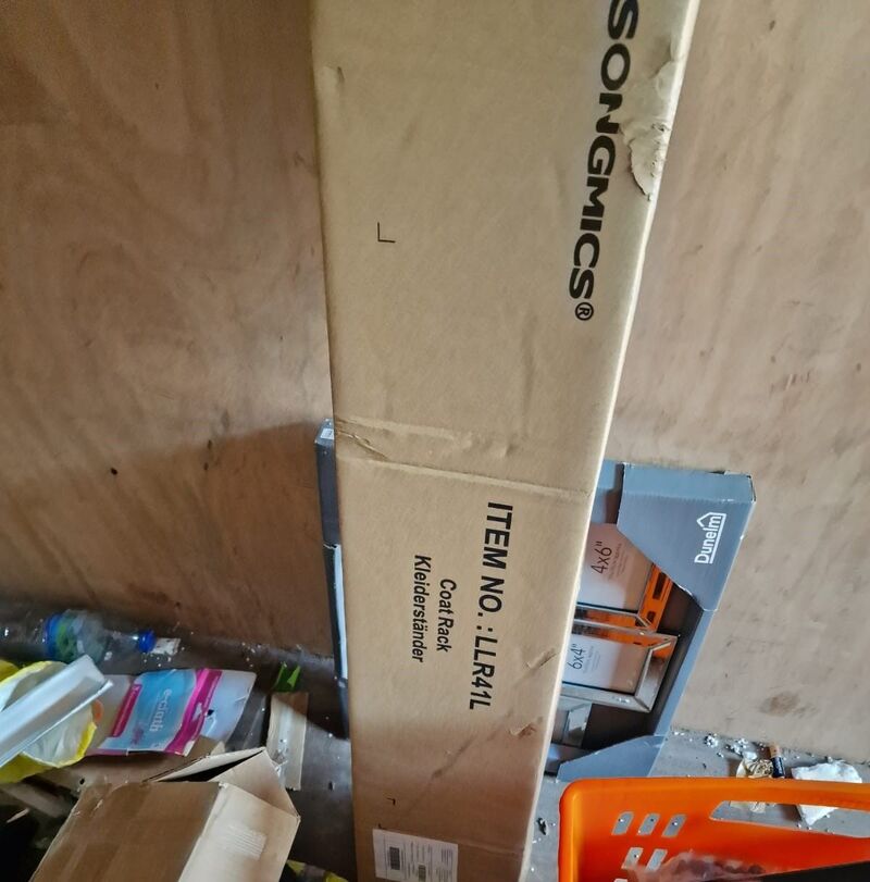 iBidOnStorage.co.uk - Kangaroo Self Storage Ltd. Auction - 16940967685478