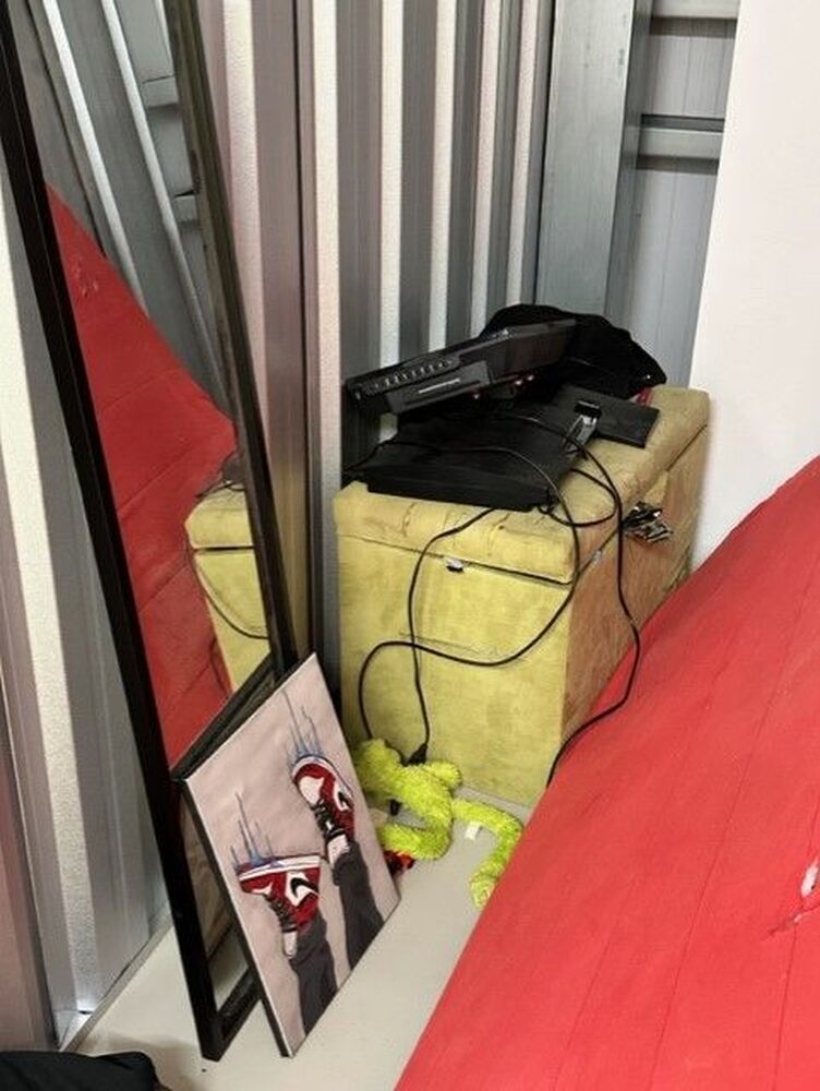 iBidOnStorage.co.uk - Tonsley GS Ltd Auction - 16954617163524