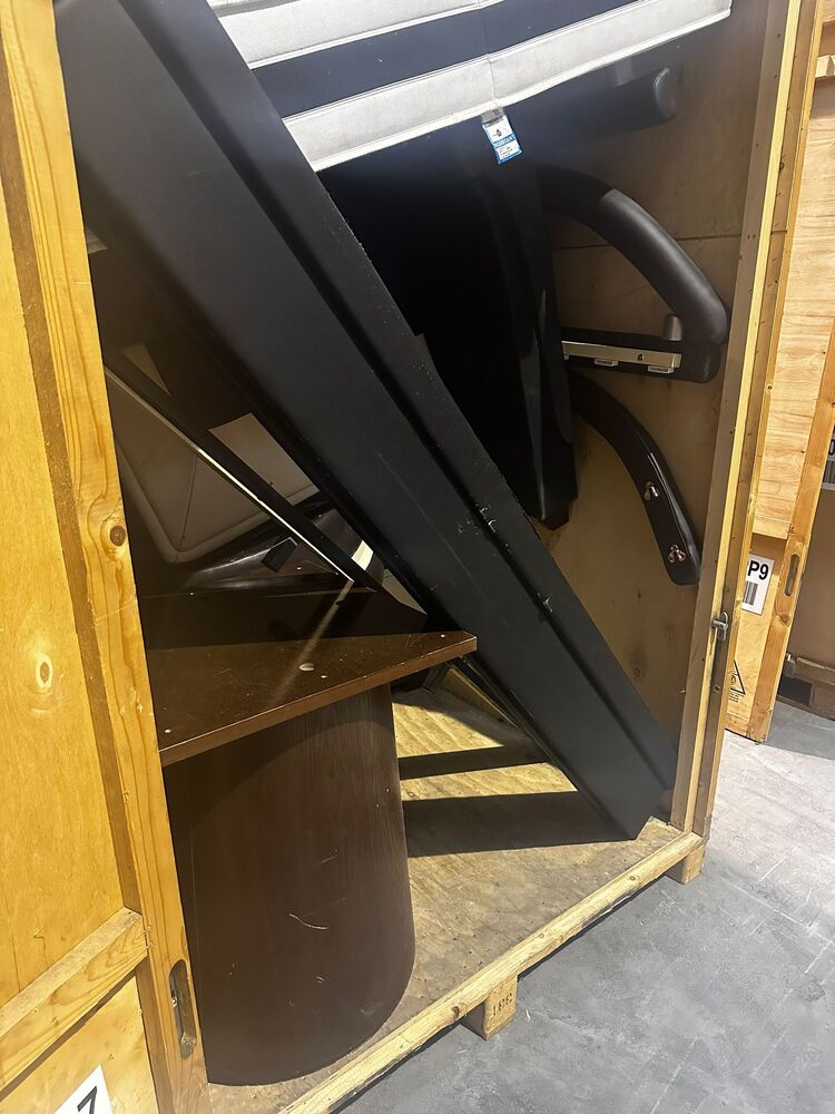 iBidOnStorage.co.uk - Kellys Self Storage Auction - 16971908997912