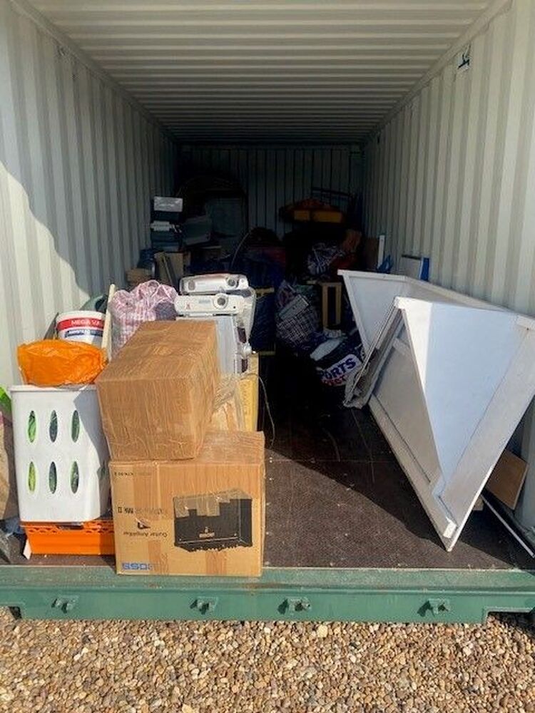 iBidOnStorage.co.uk - Loc-Box Self Storage Auction - 16979013869959