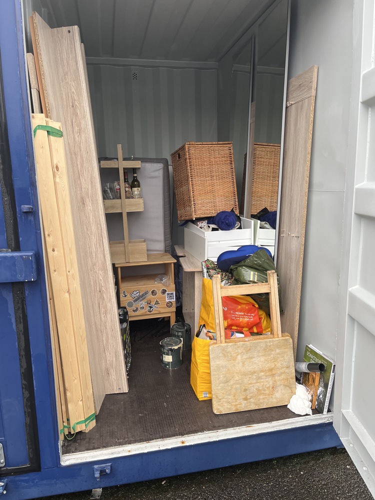 iBidOnStorage.co.uk - Storebox Self Storage Auction - 17005808257979
