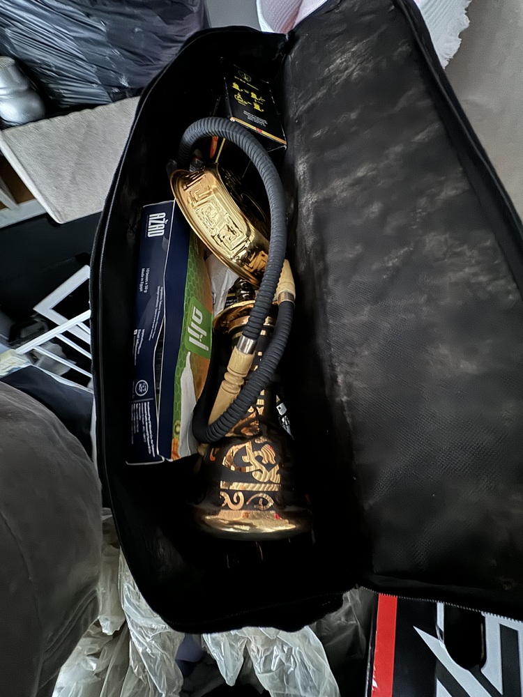 iBidOnStorage.co.uk - Pink self storage Ltd Auction - 17017836651145