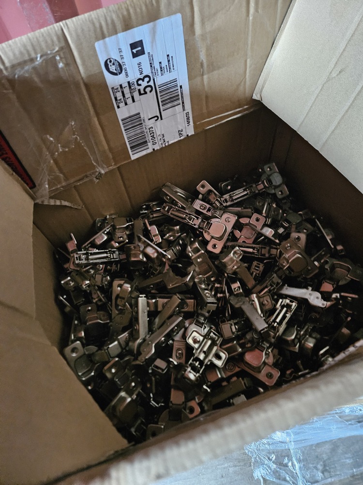 iBidOnStorage.co.uk - Spaces & Places Ltd Auction - 17037619443472