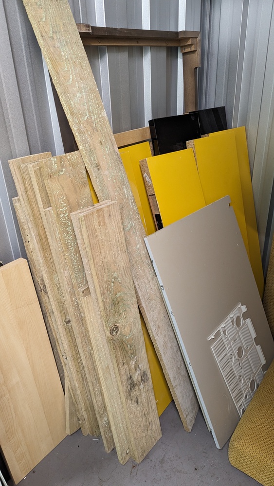 iBidOnStorage.co.uk - StorageMart Auction - 17043798616859