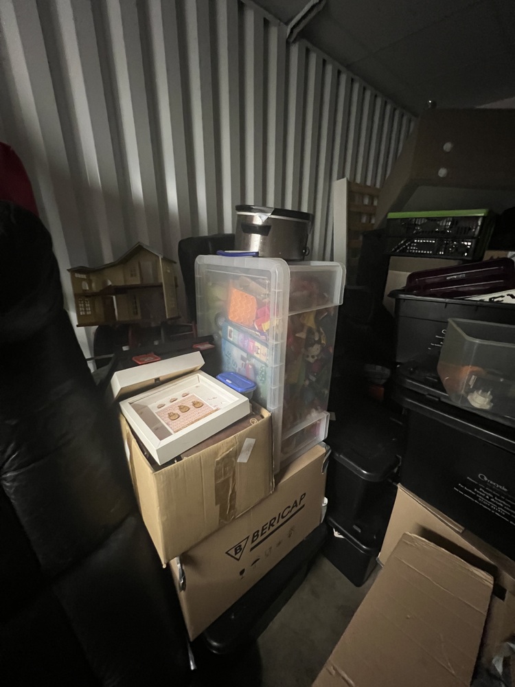 iBidOnStorage.co.uk - The Storage Team Auction - 17049804334727