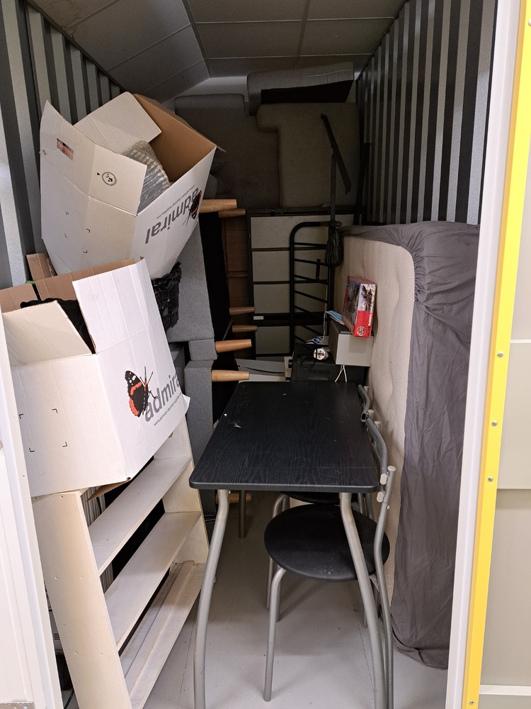 iBidOnStorage.co.uk - Kangaroo Self Storage Ltd. Auction - 17053187547812