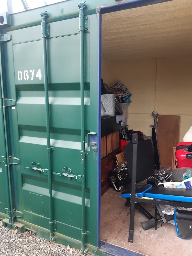 iBidOnStorage.co.uk - Lock Stock Self Storage Auction - 17053347079507