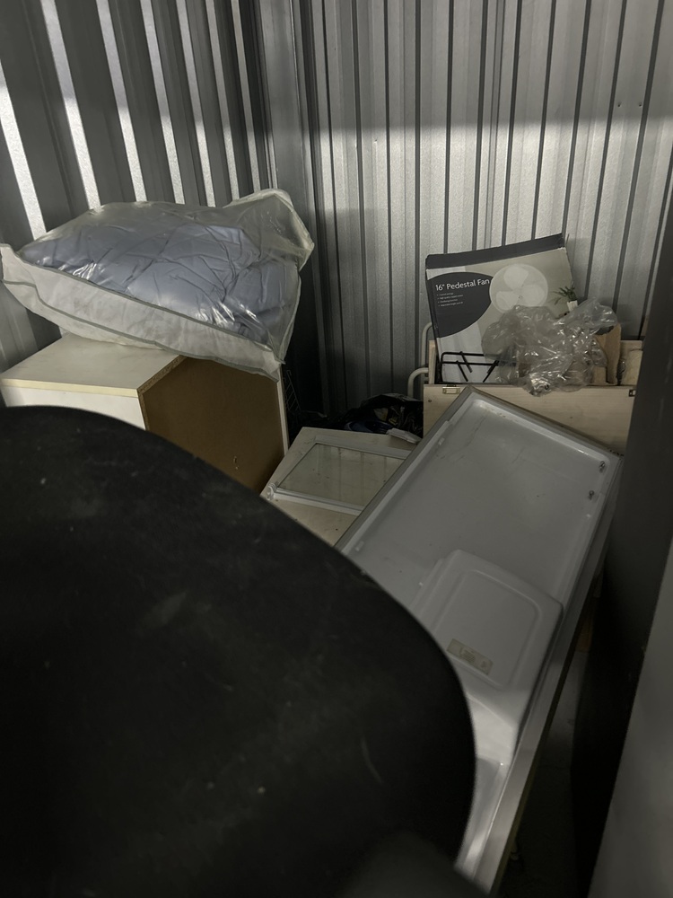 iBidOnStorage.co.uk - Access Self Storage Auction - 17062785656300
