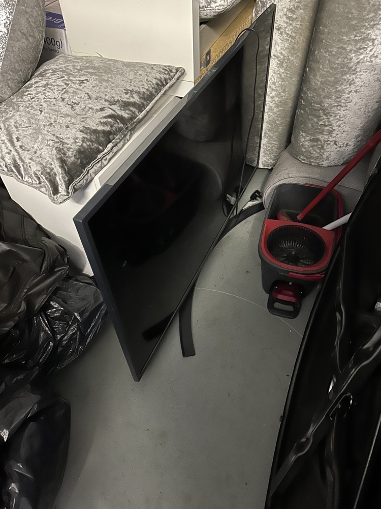 iBidOnStorage.co.uk - Access Self Storage Auction - 17097624816245