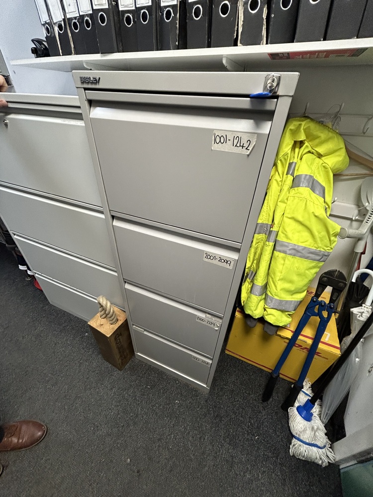 iBidOnStorage.co.uk - Access Self Storage Auction - 17115396586371