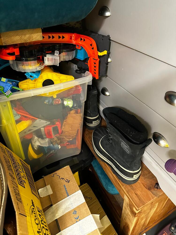 iBidOnStorage.co.uk - UK Storage Company Ltd Auction - 17132802915244