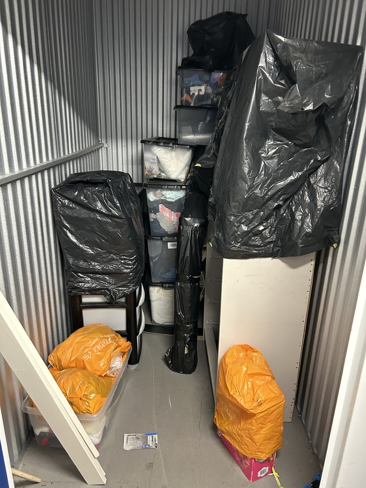 iBidOnStorage.co.uk - Access Self Storage Auction - 17141251554197