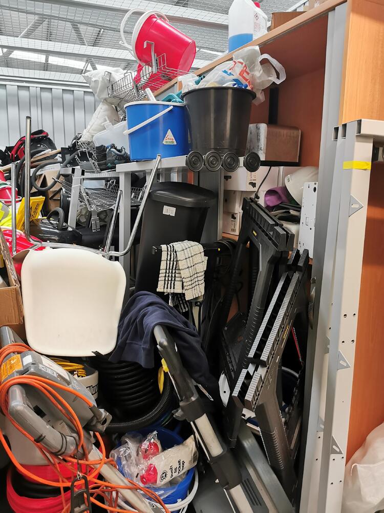 iBidOnStorage.co.uk - Store First Auction - 17152449765662