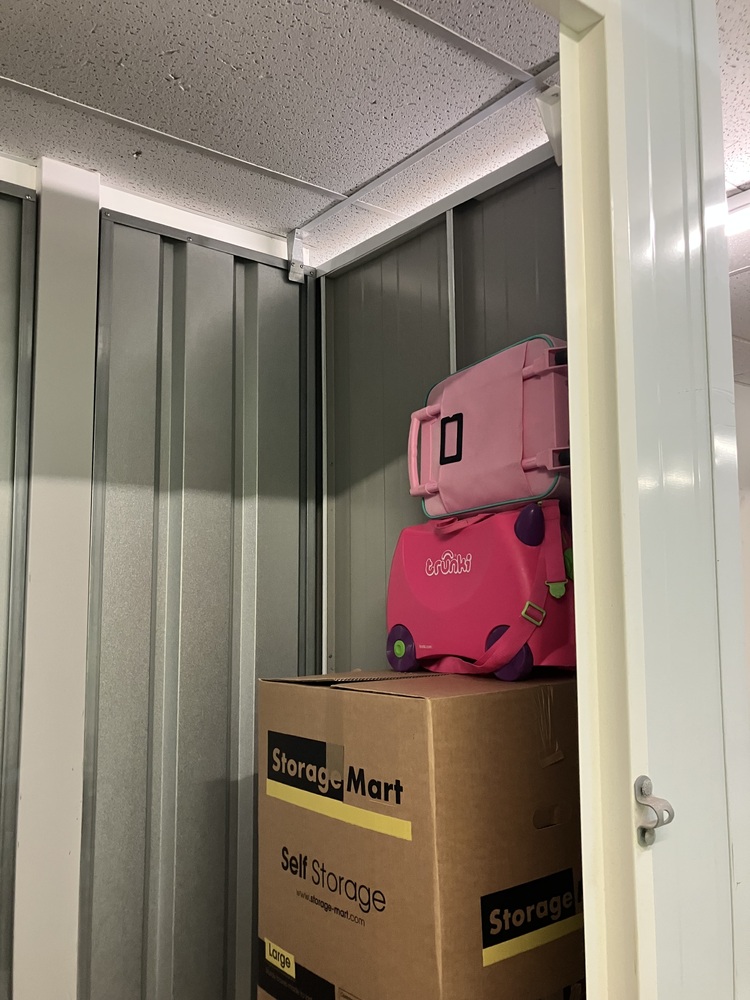 iBidOnStorage.co.uk - StorageMart Auction - 17152601548648