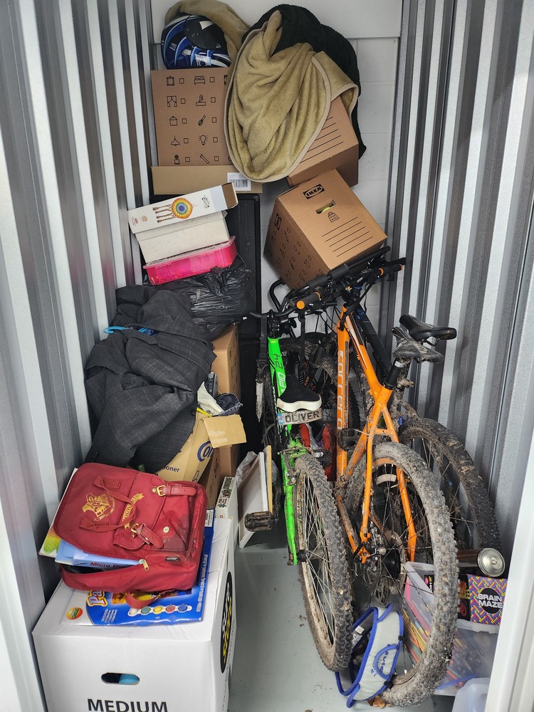 iBidOnStorage.co.uk - Flexiss Group Auction - 17181959282884