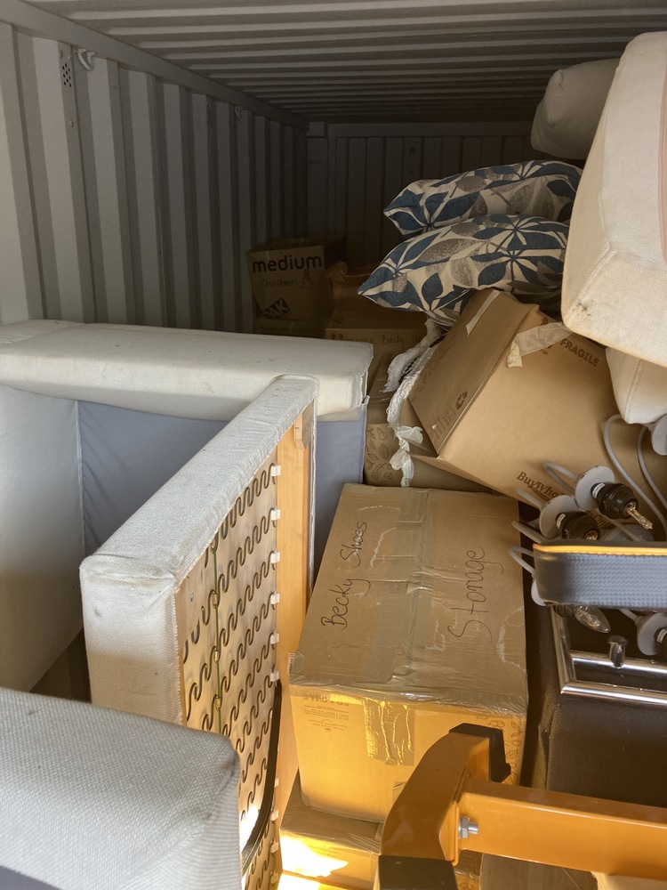 iBidOnStorage.co.uk - Storebox Self Storage Auction - 17199267721099