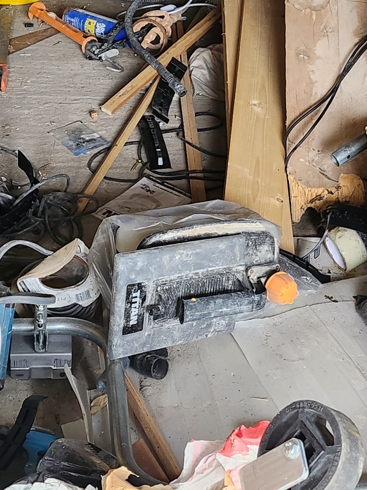 iBidOnStorage.co.uk - Stashbee Ltd Auction - 17207047411783