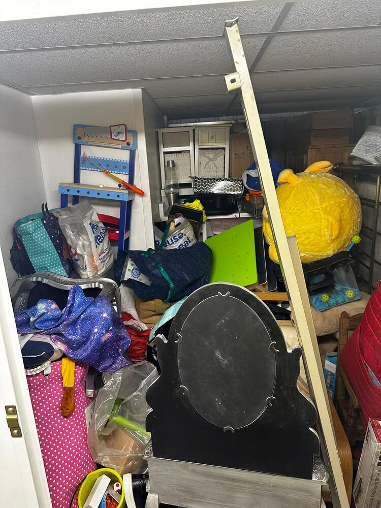 iBidOnStorage.co.uk - UK Storage Company Ltd Auction - 17210330258710